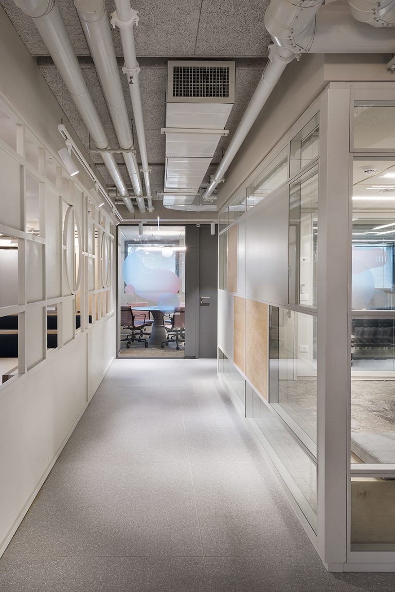 Glassbox - EN Design Studio