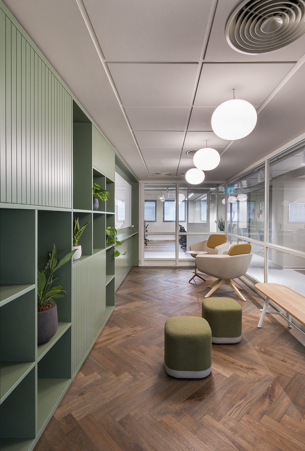 Glassbox - EN Design Studio