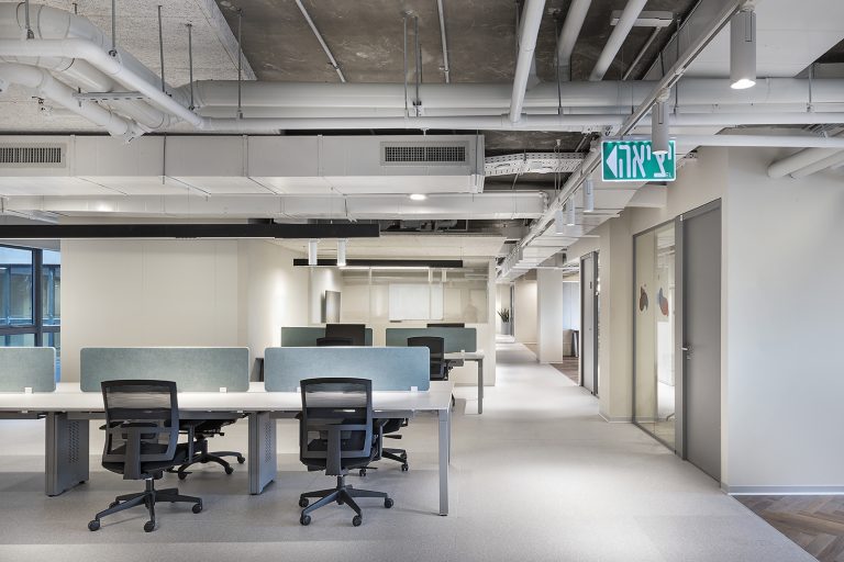 Glassbox - EN Design Studio