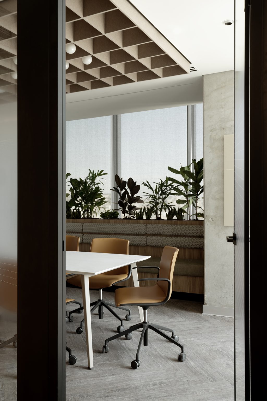 Phoenix Gama - EN Design Studio