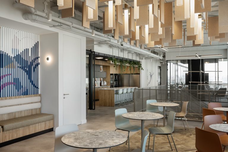 Phoenix Gama - EN Design Studio