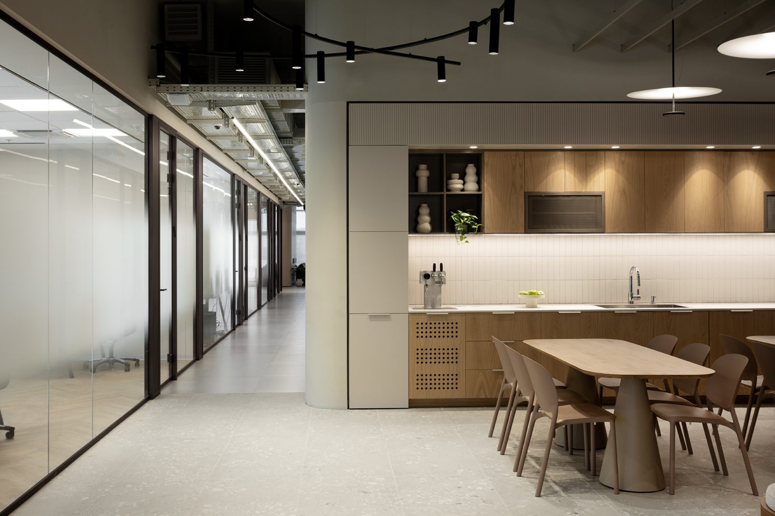 Booster Kfar Saba - EN Design Studio